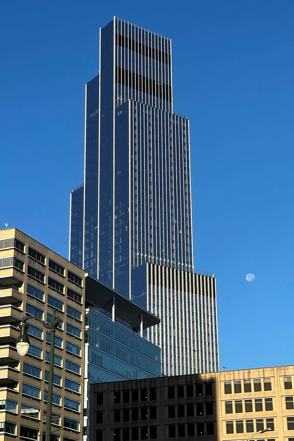 DETROIT | Hudson's Detroit | 685 FT & 240 FT | 49 & 14 FLOORS - Page 84 ...