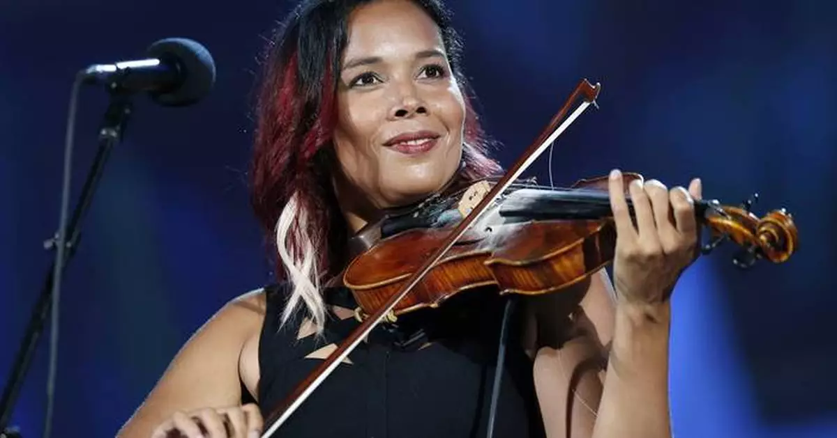 Singer-musician Rhiannon Giddens calls off Kennedy Center show, citing ...
