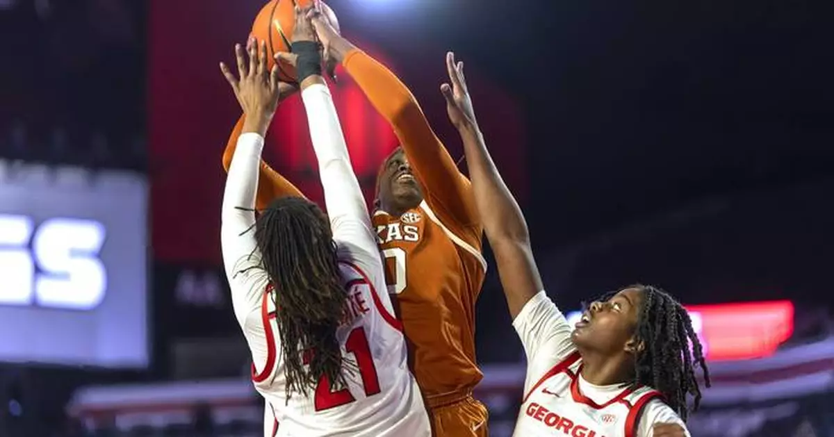 Texas celebrates first No. 1 ranking in 21 years by leaning on defense ...