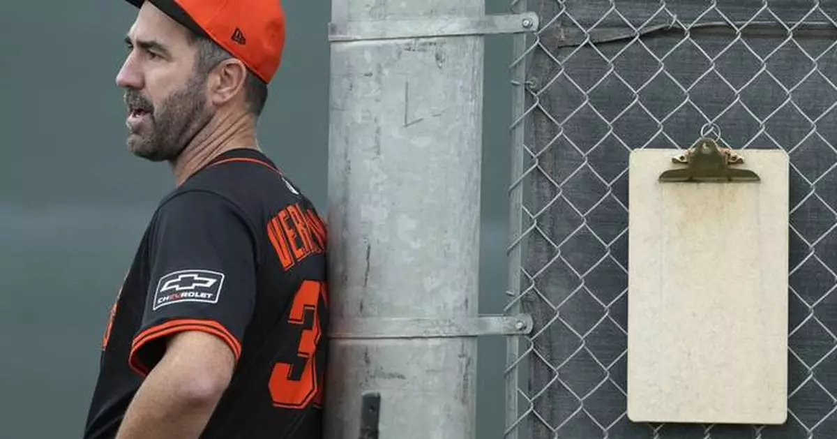 42-year-old Justin Verlander pitches 2 innings in spring debut for Giants