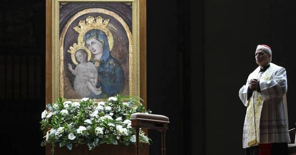 Pope stable with no new respiratory crises but will sleep with ...