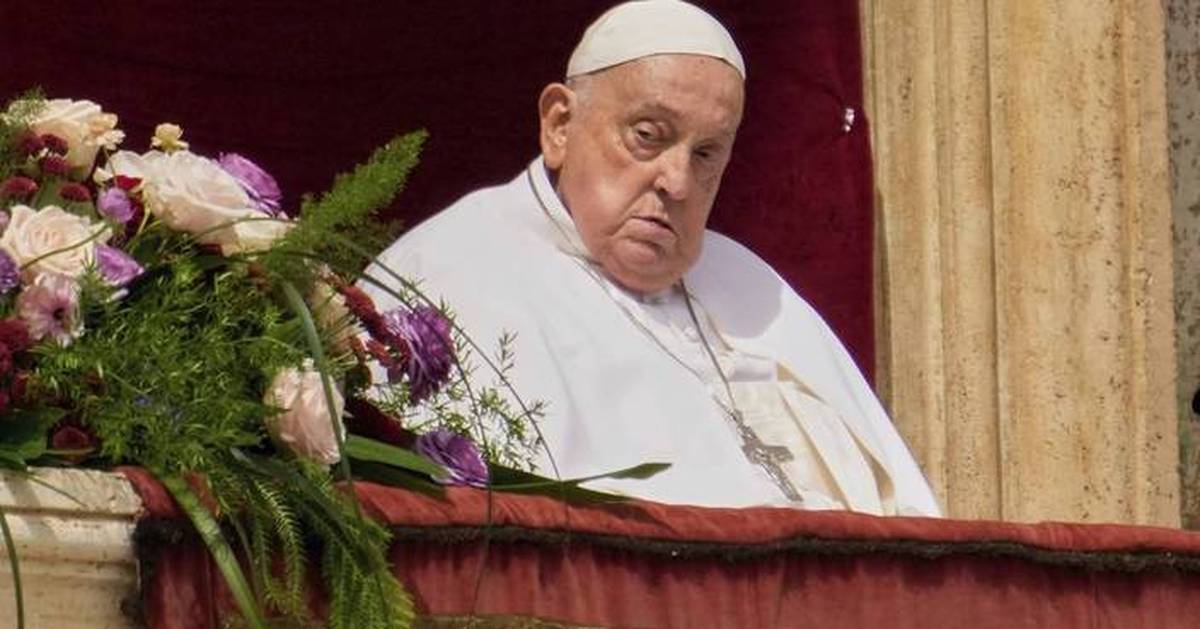 AP PHOTOS: The last images of Pope Francis, taken at Easter services ...