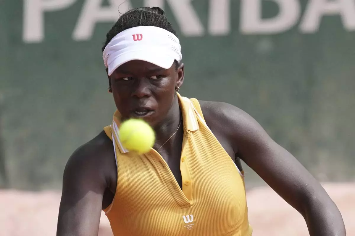 French Open: Canadian teen Victoria Mboko wins her first Grand Slam ...