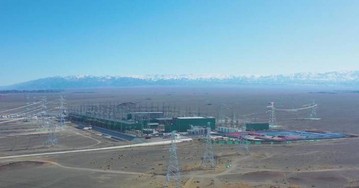 New ultra-high voltage project begins operation to deliver power from Xinjiang to Chongqing