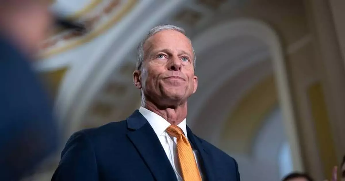 Talks to end the government shutdown intensify as federal closure nears ...