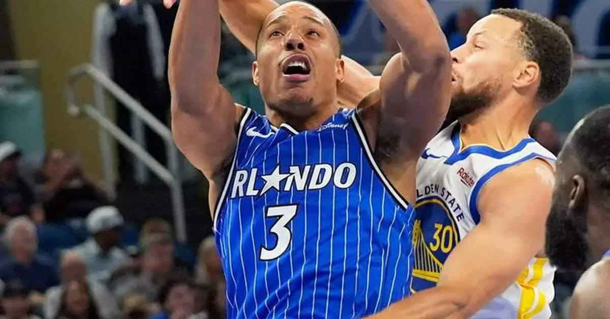 Magic turn back Warriors 121-113