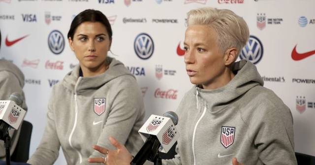39 US women's team players back Cone for USSF president
