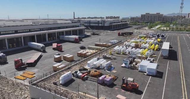 Cross-border e-commerce packages rise at northwest China's Alashankou port