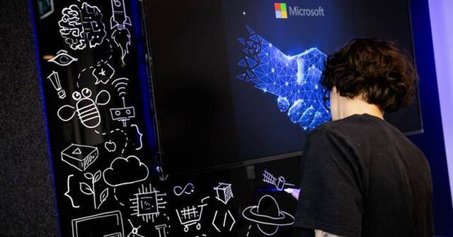 IBM and Microsoft Open Three New Experience Zones to Provide Global ...