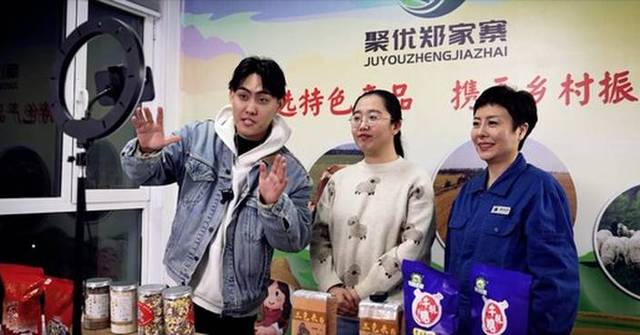 Vantage Foundation Connects V&A Solution with Metta Home for a Day of ...