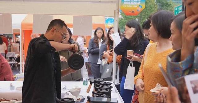 Coffee gala buzzes as Beijing's Financial Street Forum kicks off ...