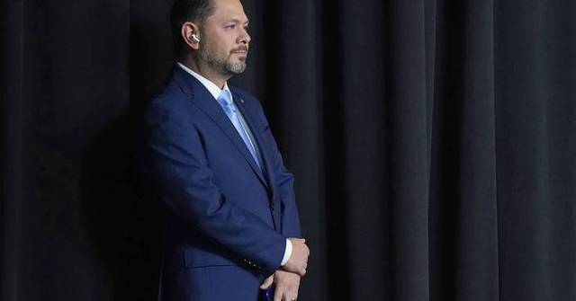 Ruben Gallego divorce records unsealed but reveal little about ...