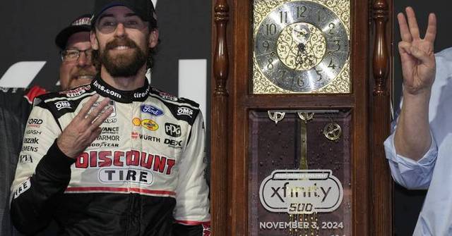 NASCAR to crown champions in all 3 series at Phoenix; Formula 1 takes 2 ...
