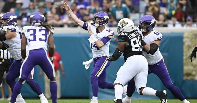 The Vikings are still winning despite Sam Darnold's recent spate of ...
