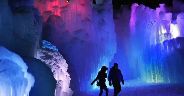 Dazzling Ice Castles draw tourists to New Hampshire and other states