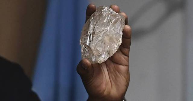 Botswana, the country with the biggest diamonds, gets an improved 10 ...