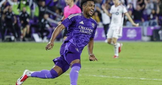 César Araújo, Alex Freeman help Orlando City beat Toronto 4-2