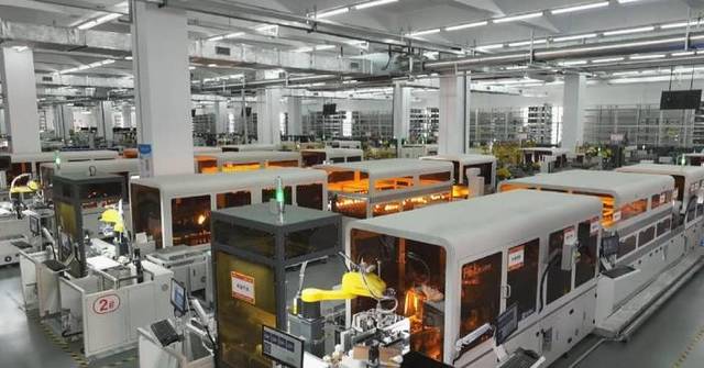 Chinese SMEs accelerate high-end, smart transformation: survey