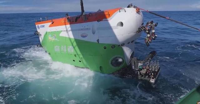 China-New Zealand deep sea expedition team discovers new marine life