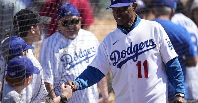 Manny Mota, two-time World Series champion with the Dodgers, hospitalized after having a stroke