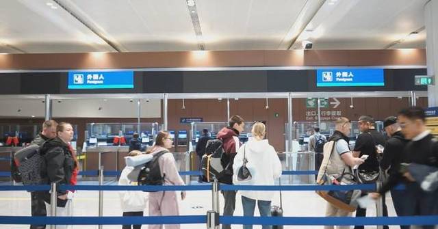 Beijing ports see rising inbound, outbound trips by foreigners