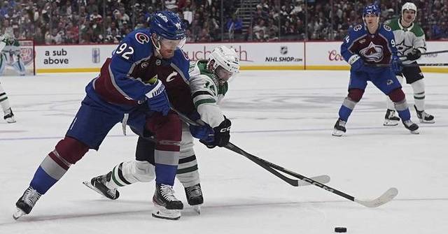 Landeskog scores 1st goal in nearly 3 years, Avalanche even series with ...