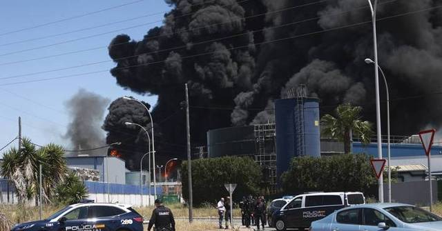 Regional health alert issued in Spain after explosion at a chemical ...