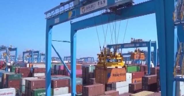 China's int'l trade in goods, services grows 6 pct in April