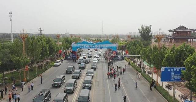 Scenic Duku Highway in Xinjiang opens to traffic after seasonal closure