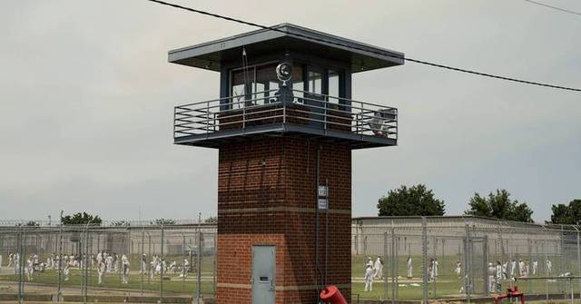 Arkansas death row inmate dies in prison of unknown causes