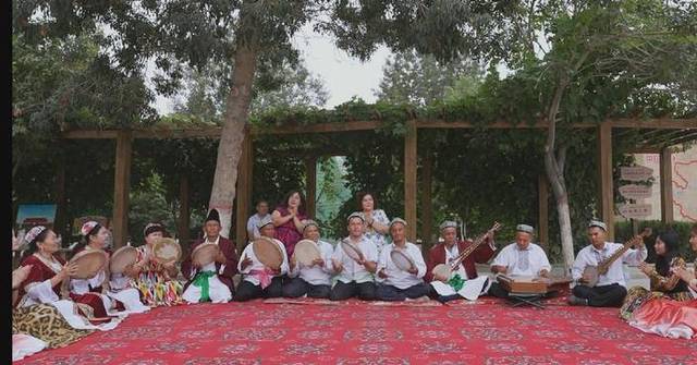 Revival of Xinjiang's musical tradition 'Dolan Muqam' boosts cultural pride