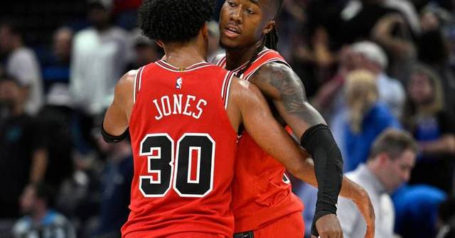 Bulls beat the cold-shooting Magic 110-98 for a 2-0 start