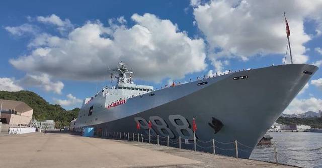 PLA Navy ships depart Hong Kong after concluding open day events