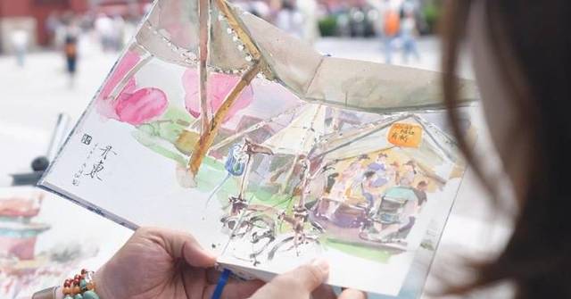 Sketching hobbyists in Beijing capture urban evolution with brushes ...