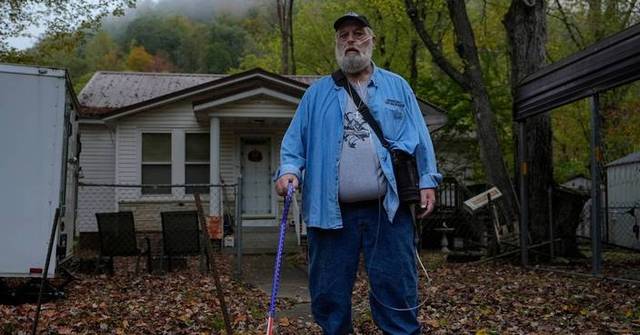 Deep in Trump country, coal miners with black lung say government is ...