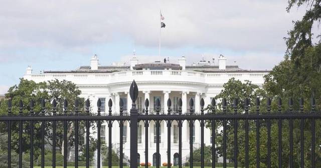 US president threatens to hit Iran 'very hard'