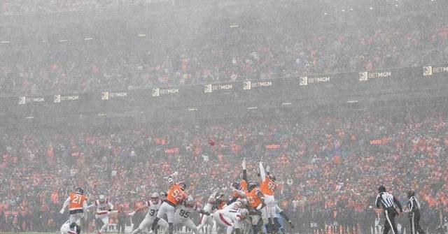 Snow and wind pick up in 2nd half of AFC championship game in Denver